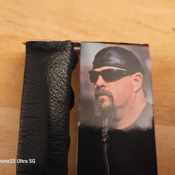 Eye of the Moon | Accessories | Beard Glove Leather Laceup Beard Glove ...